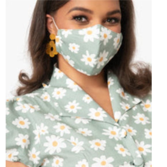 Unique Vintage | Accessories | Unique Vintage Daisy Face Mask | Poshmark